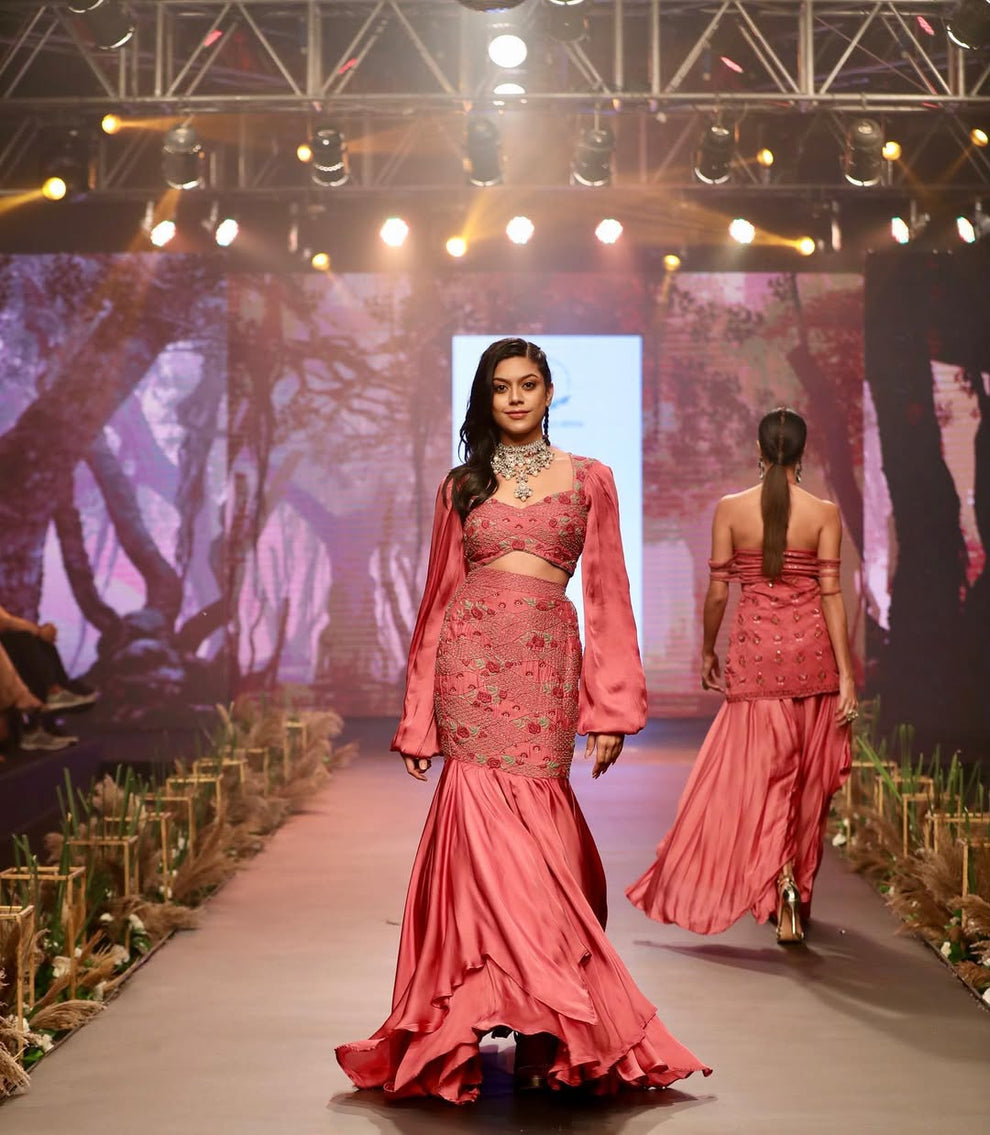 TURKISH ROSE MERMAID SKIRT – Komal Gulabani Label